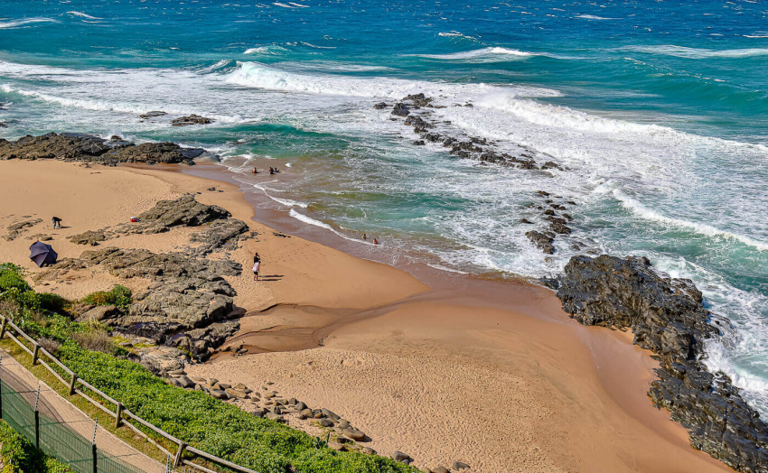Ballito Beachfront Accommodation | CYBERVIEW LETTING